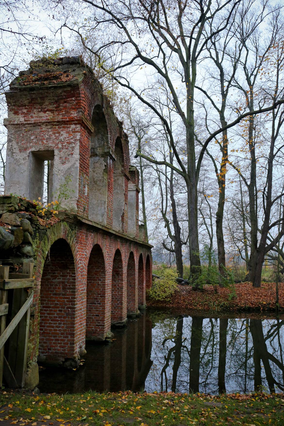 Pałac w Nieborowie i romantyczny Park w Arkadii, łódzkie atrakcje