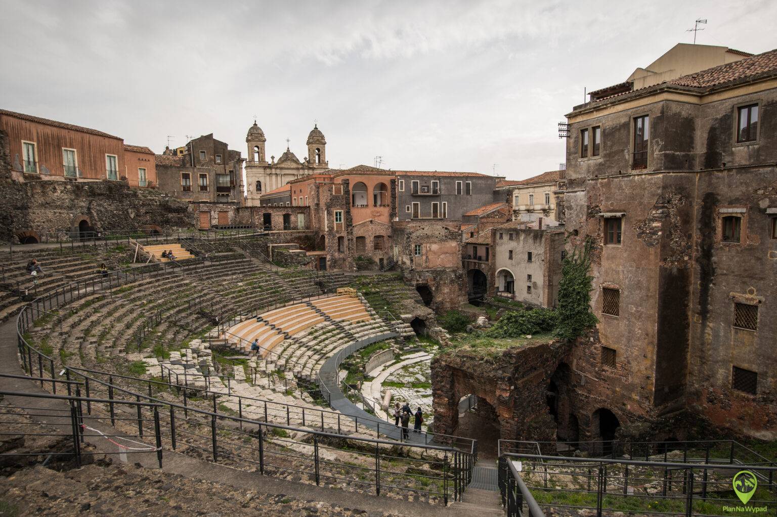 Katania: niezwyłe atrakcje perły Sycylii, 12 zaskakujących miejsc