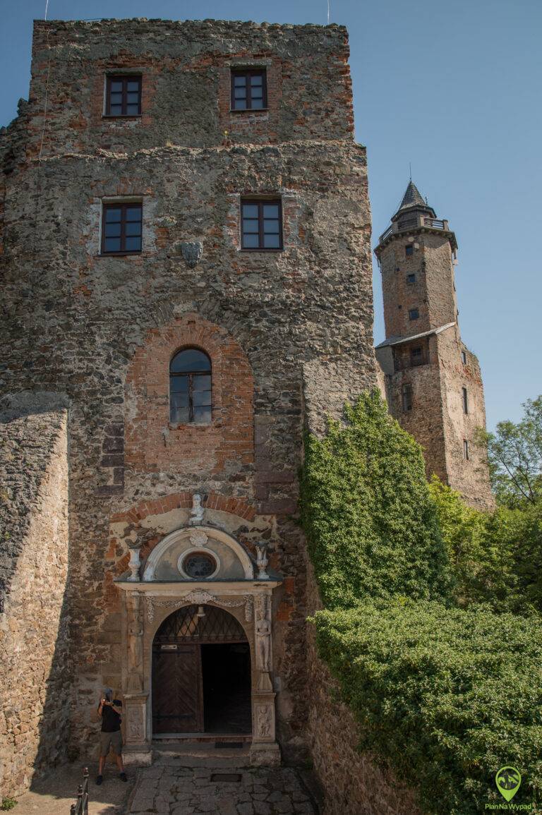 Zamek Grodno w Zagórzu Śląskim: zwiedzanie, atrakcje