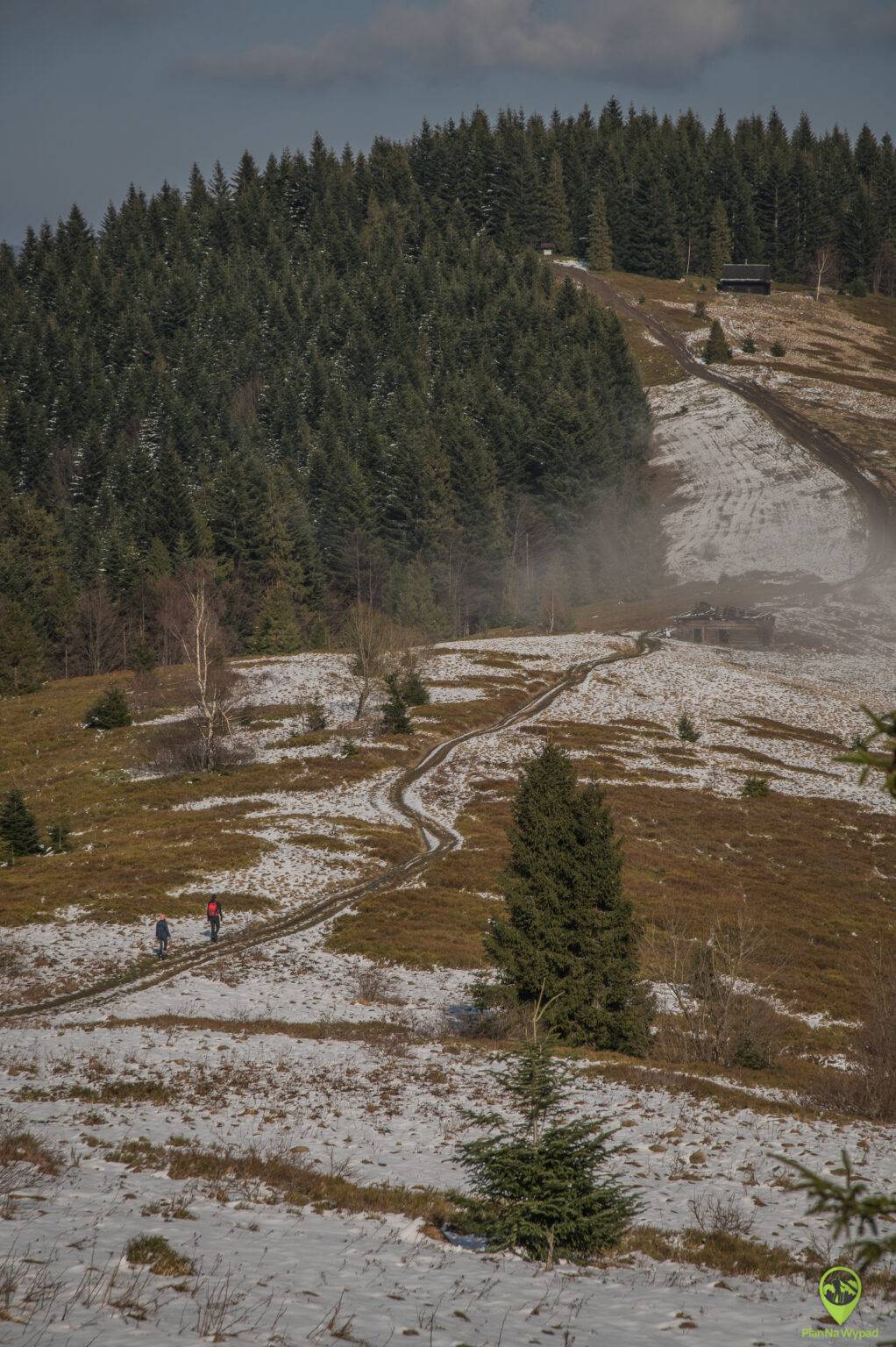 Gorce atrakcje i szlaki: TOP 10 miejsc jakie warto zwiedzić?