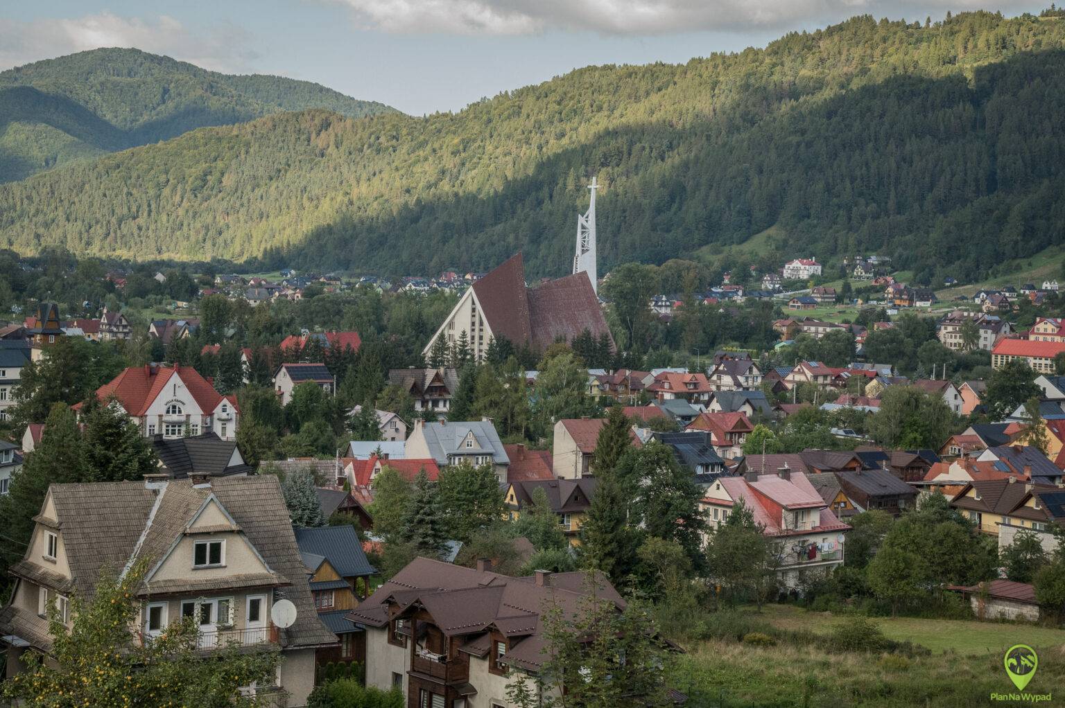 Szlak na Trzy Korony: TOP 3 trasy, ile się idzie? Mapa