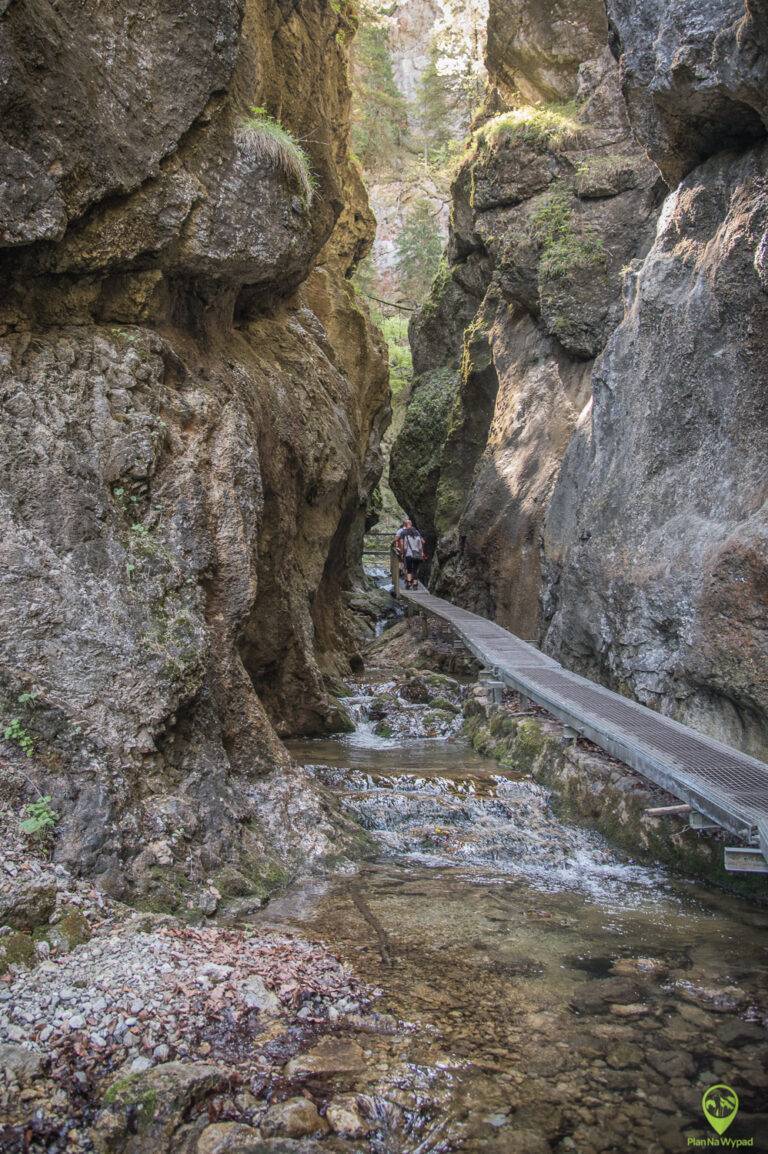 Janosikowe Diery najpiękniejszy szlak Małej Fatry: mapa, porady