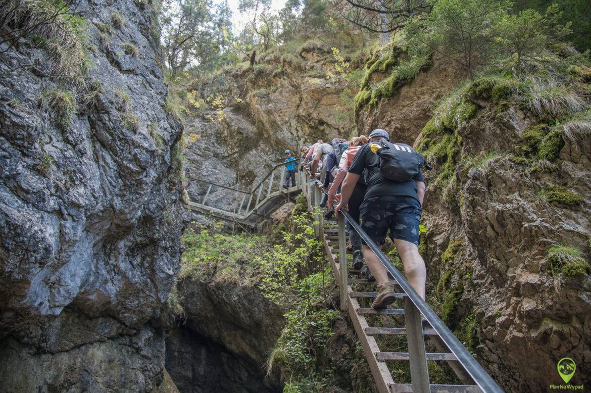 Janosikowe Diery najpiękniejszy szlak Małej Fatry: mapa, porady