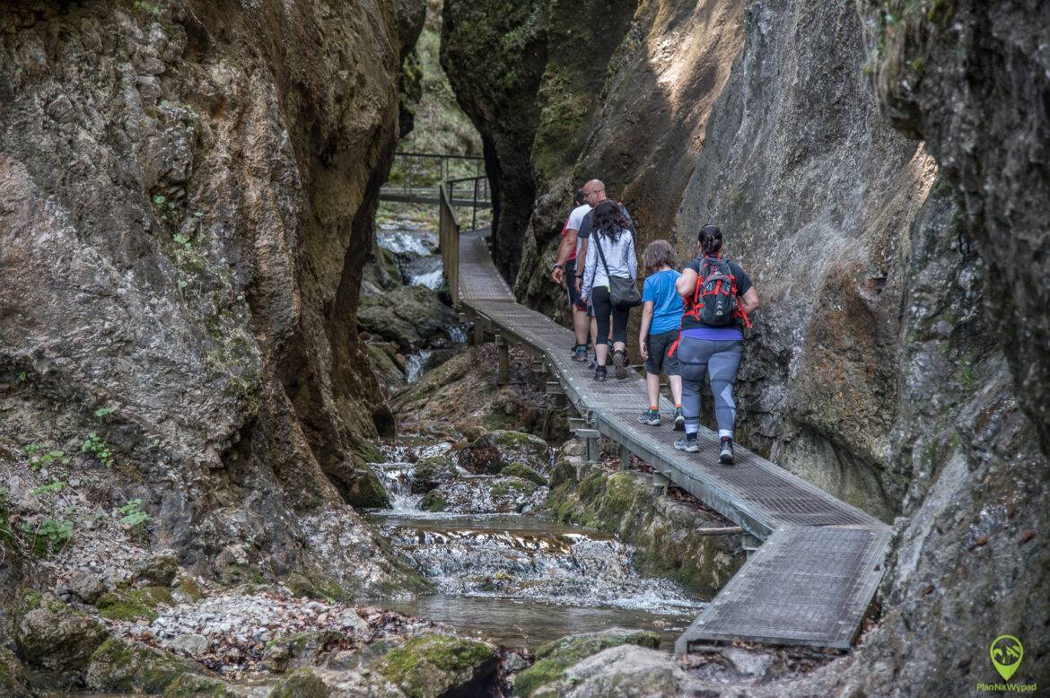 Janosikowe Diery najpiękniejszy szlak Małej Fatry: mapa, porady